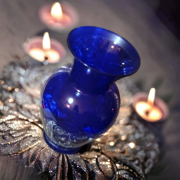 Accents | Cobalt Blue Glass Urn Vase | Poshmark